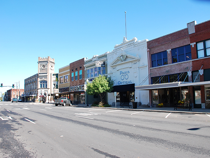 Paris, Texas doesn't need a Seine River &ndash; it's got small-town charm that would make even a Parisian slow down.