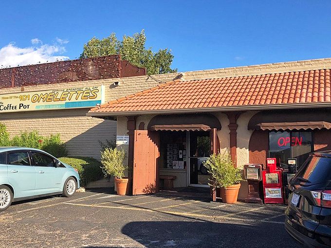 With "101 Omelettes" on the sign, The Coffee Pot isn't kidding around. Indecision never tasted so good!