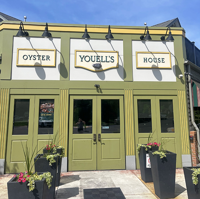 Youell's green facade stands out like a beacon of hope for landlocked seafood seekers.