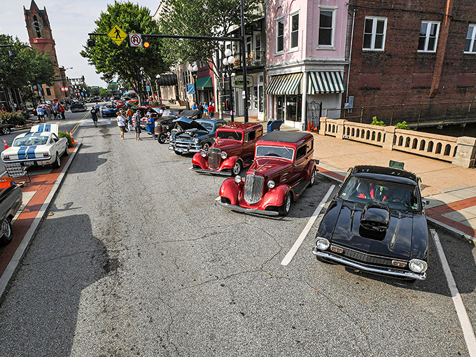 The "Electric City" lights up retirement dreams with charming storefronts and prices that won't shock your wallet.