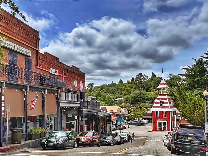 The gentle curve of Auburn's main street invites leisurely window shopping and conversations with shopkeepers who still say "Come again soon!"