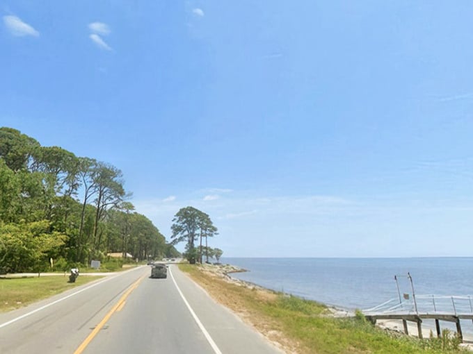 Nature's infinity pool meets the horizon along this coastal stretch, where Florida shows off its wild, untamed beauty.