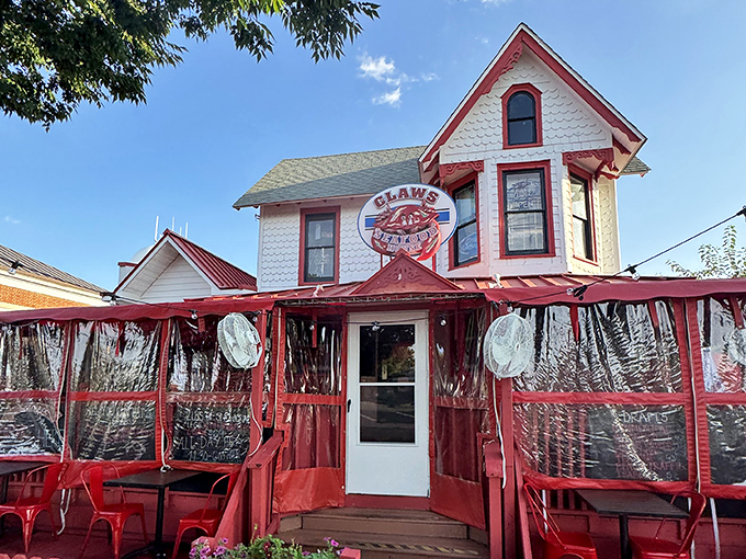 Claws' cheerful facade stands out like that one friend who's always ready for the party&mdash;and brings the best seafood.