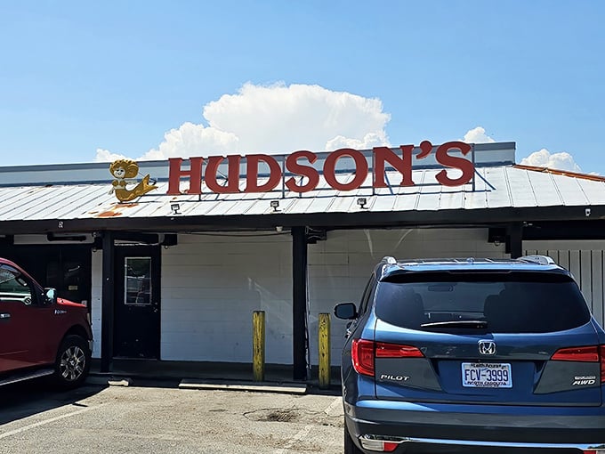 No-frills exterior, five-star seafood inside. Hudson's proves that the best restaurants don't waste energy on fancy facades.