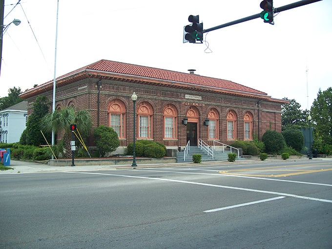 Shaded by its namesake trees, Live Oak offers the kind of peaceful downtown where $1,200 monthly feels surprisingly sufficient.