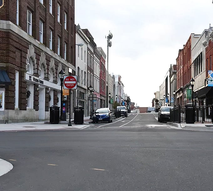 Brick buildings and tree-lined streets define Salisbury's affordable charm. Where your retirement dollars buy more than just a place to live.