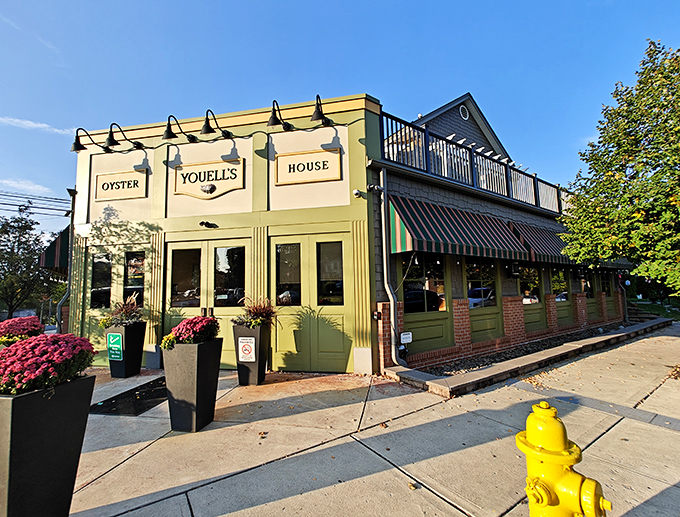 When your restaurant name includes "Oyster House," you better deliver &ndash; and boy, do they ever.