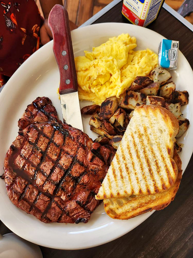 Steak and eggs: the breakfast equivalent of a power suit. This plate means serious morning business.