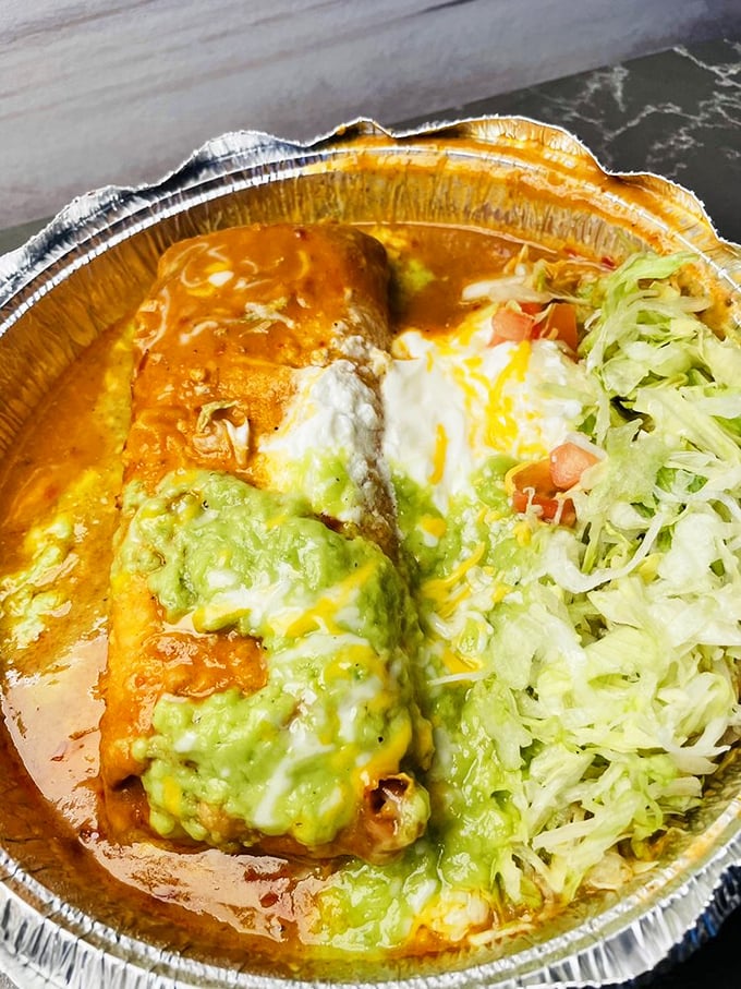 Golden perfection meets creamy guacamole in this aluminum throne fit for chimichanga royalty. 