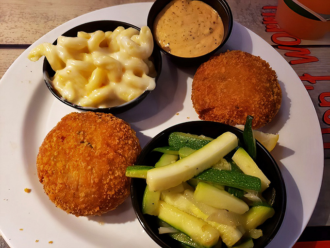 Golden-brown crab cakes that could make Maryland jealous, paired with mac and cheese that's worth breaking any diet for.