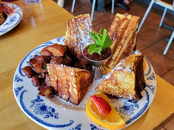 Behold the French toast that launched a thousand Instagram posts and converted skeptics into believers.