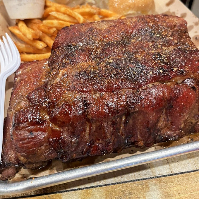 These ribs don't just fall off the bone&mdash;they practically leap into your mouth, sporting a bark so perfect it deserves its own exhibition.