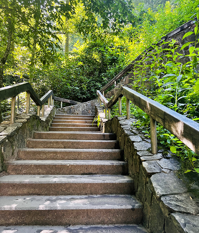 The stairway to heaven? Close enough. These stone steps lead visitors down to nature's own version of a standing ovation. 