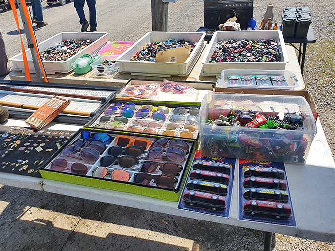 Sunglasses galore! One person's "I bought these and never wore them" becomes another's "vintage find" at prices that won't make you hide behind those new shades.