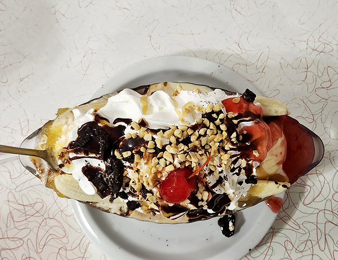 The banana split at Mr. D'z doesn't just satisfy a sweet tooth&mdash;it creates a lifelong relationship that might require counseling.