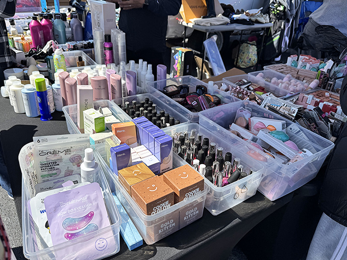 Beauty bargain hunters, rejoice! This cosmetic cornucopia offers everything from luxury samples to full-size finds at fraction-of-retail prices.