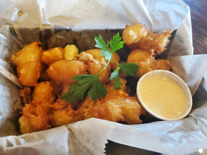 Golden-fried pillows of Wisconsin cheese heaven. If clouds were made of dairy and could be eaten, they'd taste exactly like these curds.