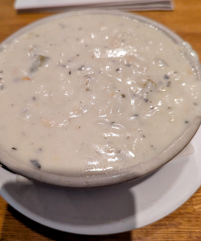 Behold the creamy masterpiece that makes landlocked Ohioans forget they're miles from any ocean.