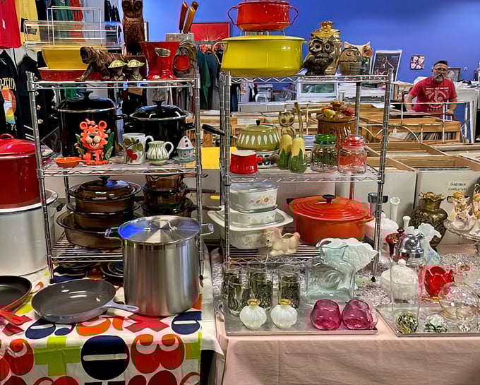 A rainbow of vintage cookware that would make Julia Child swoon. That avocado green and harvest gold? Pure kitchen nostalgia.