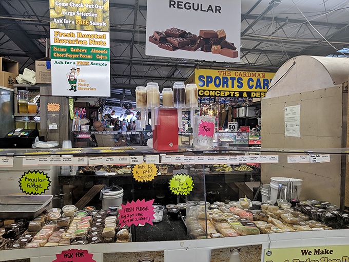 Fresh fudge, homemade treats, and samples galore&mdash;this food stall understands that the way to a shopper's wallet often begins with their stomach.