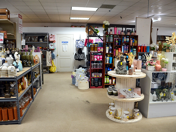 Home d&eacute;cor heaven with repurposed spools and carefully curated collections. Martha Stewart would spend hours getting lost in these aisles.