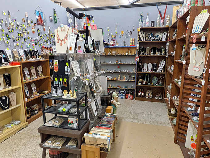 Jewelry hunters, prepare to lose track of time! This nook houses everything from costume pieces to potential heirlooms, each waiting for the right wrist or neckline.