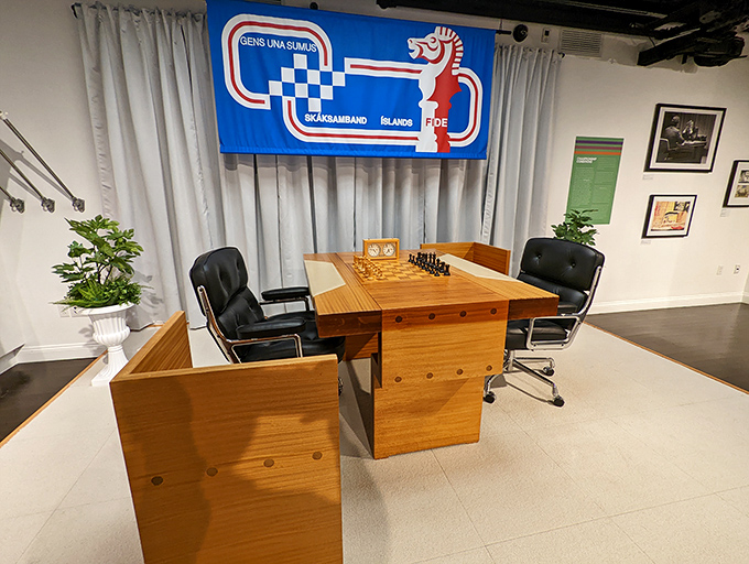 Professional tournament boards await your next brilliant move &ndash; or spectacular blunder, we don't judge.