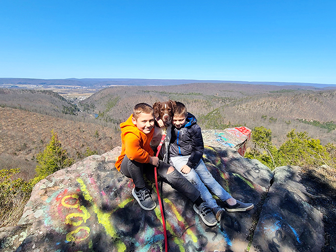 Adventure awaits at every turn of Penn's View. The overlook welcomes visitors of all ages to experience Pennsylvania's natural grandeur.