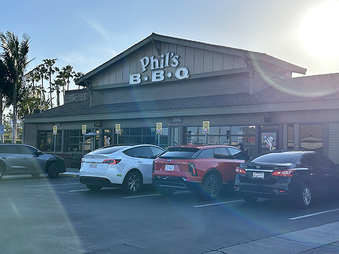 When the parking lot's this full at Phil's, you know the ribs are worth the wait. 