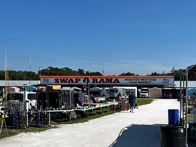 Bargain bonanza under blue skies! Swap-O-Rama's outdoor vendors create a festival atmosphere where wallet-friendly treasures await around every corner.