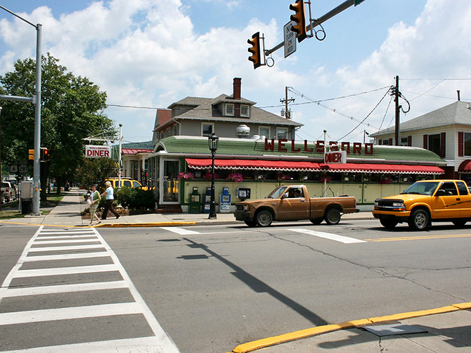 Wellsboro's gas lamps aren't just for show&mdash;they're illuminating one of Pennsylvania's most perfectly preserved main streets.