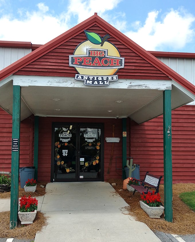 The Big Peach welcomes you with its bright facade and promise of treasures. Georgia's antique scene doesn't get more inviting than this!