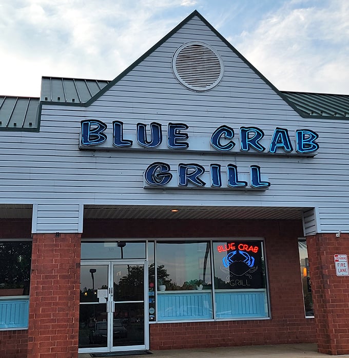 Don't let the shopping center location fool you&mdash;Blue Crab Grill's seafood would make even coastal restaurants wave a white flag.