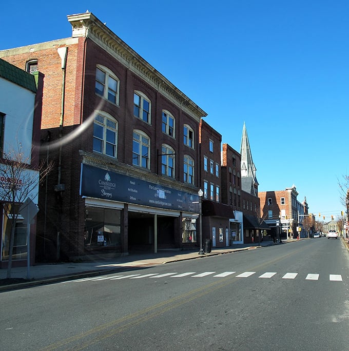 Historic Cambridge welcomes with classic architecture and budget-friendly living. Where Social Security checks meet seaside charm without coastal costs.