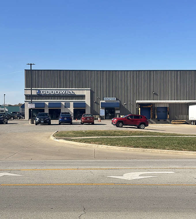 Big building, bigger bargains! Champaign's Goodwill superstore stands ready for serious treasure hunters.