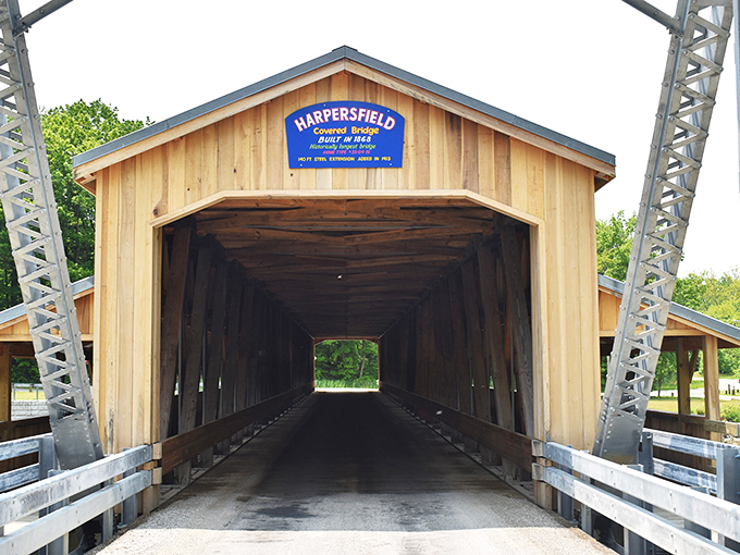Harpersfield's blue welcome sign invites you into a tunnel of timber. The perfect marriage of function and charm.
