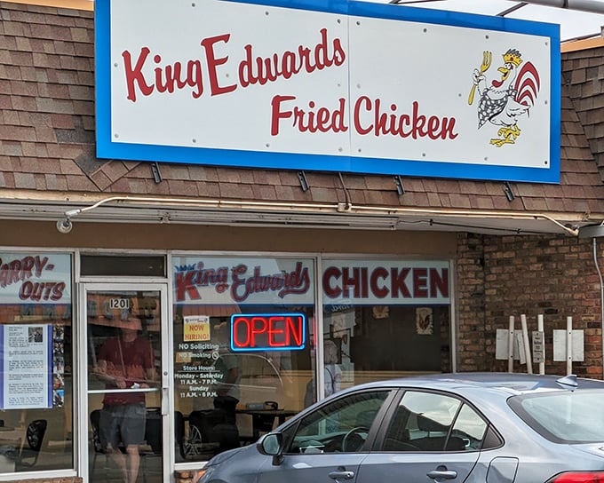 That glowing "OPEN" sign at King Edwards might as well say "HEAVEN" for fried chicken enthusiasts passing by.