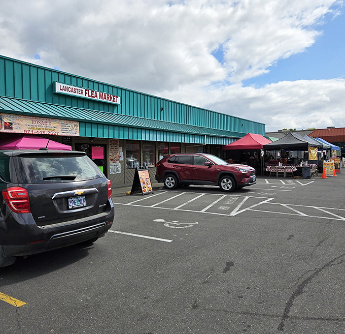 Outdoor vendors add splashes of color to Lancaster's parking lot &ndash; like a pop-up treasure village waiting to be explored.