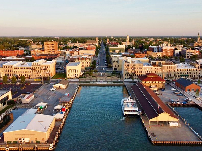 Where water meets wonder! Sandusky's harbor invites you to sail into relaxation with views that beat any stress-relief meditation app.