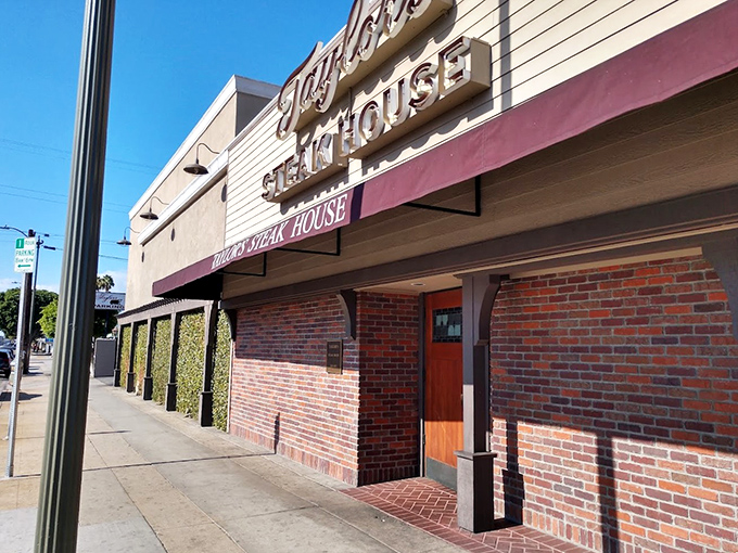 Classic brick exterior, classic steakhouse experience. Taylor's proves that in a city obsessed with the new, sometimes tradition tastes best.