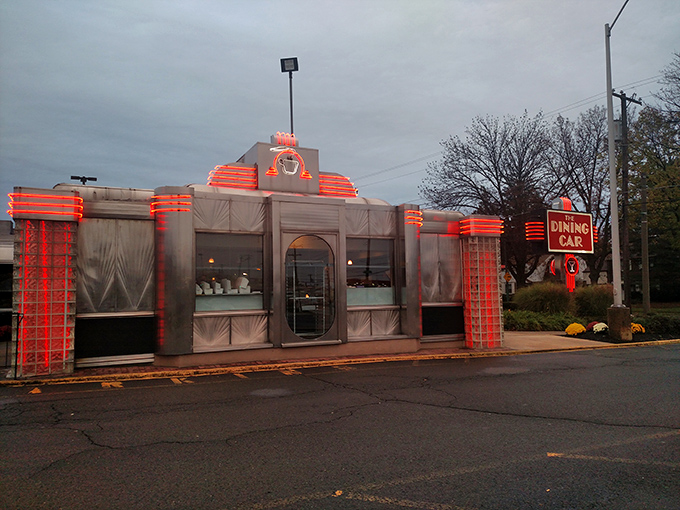 This stainless steel beauty has been feeding night owls and early birds with equal enthusiasm for decades.