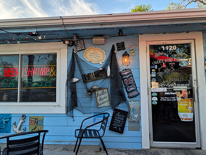 Blue as the ocean and casual as a beach day. The Fish Market's exterior is like a Jimmy Buffett song come to life.