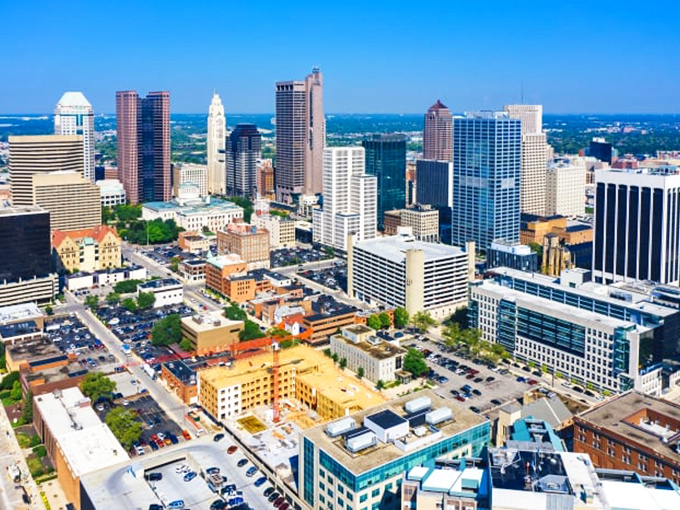 While this skyline belongs to Columbus, just 30 miles north of Circleville, it's a reminder of how close big-city amenities are to this charming retreat.
