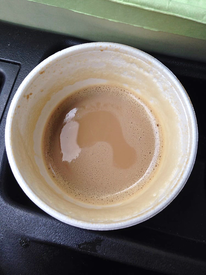 The caf&eacute; con leche here doesn't just wake you up - it makes you question why you've settled for lesser coffee all these years.