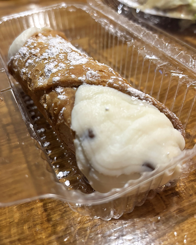 Cannoli that would make Don Corleone put down his gun. That crisp shell and creamy filling represent everything right with the world. 