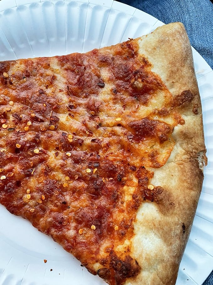Sometimes the simplest slice tells the most compelling story about what real pizza should be.