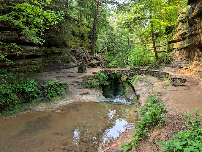 Devil's Bathtub looks heavenly to me! This natural water feature proves that even Satan appreciates good landscape design when escaping the underworld heat.