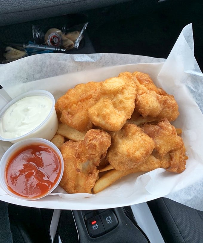 The kind of meal that makes you consider moving to Astoria. Perfectly golden fish with a side of tartar sauce that could make a seagull contemplate table manners.