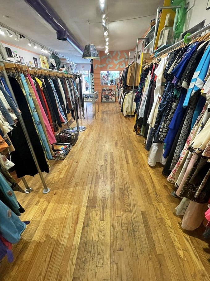 The long view reveals Kokorokoko's impressive depth. Like a well-organized archaeological dig through the layers of '80s and '90s fashion.