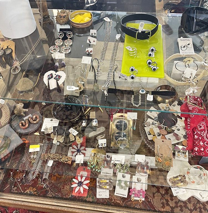 Jewelry that tells stories of decades past, each piece waiting for its second act in your collection.